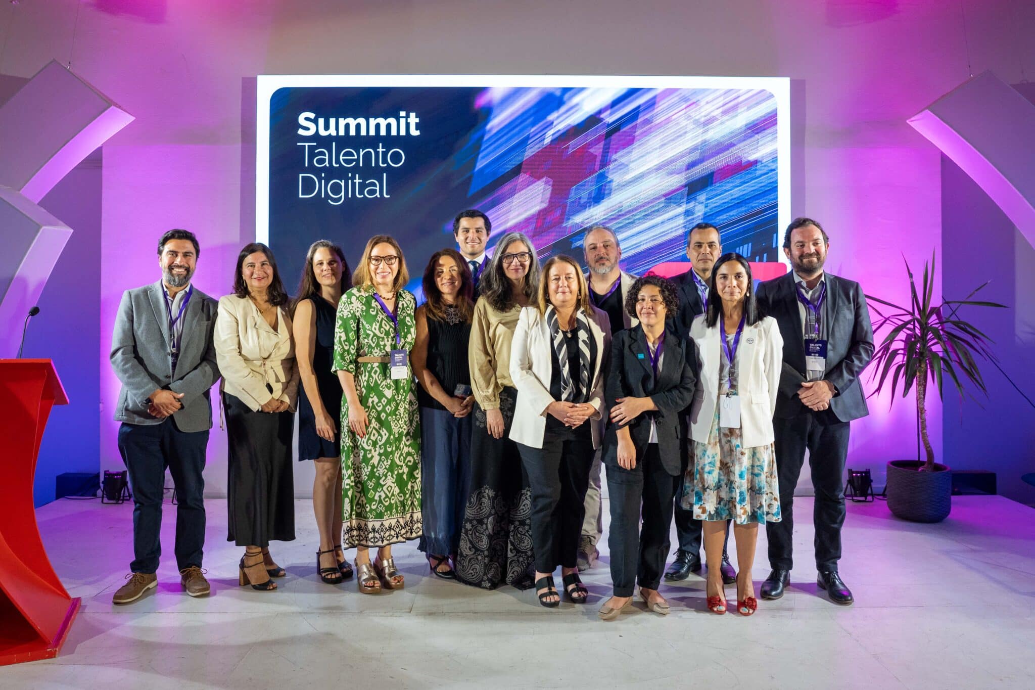 Google anuncia 5.000 becas de Certificados de Carrera en Chile y lanza un nuevo curso de IA ...